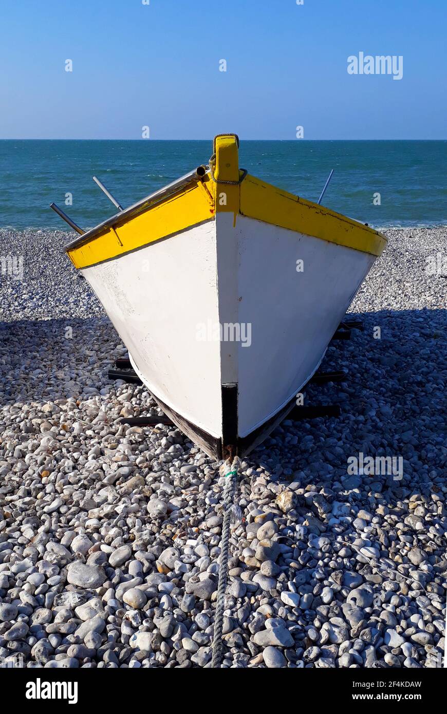 Yellow and blue boat hi-res stock photography and images - Alamy