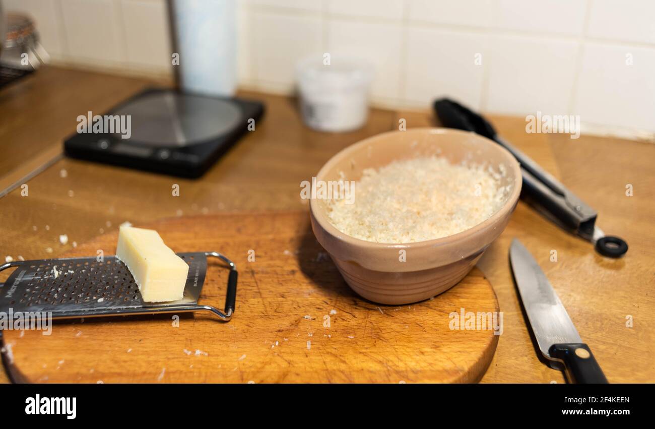 Kitchen messy worktop hi-res stock photography and images - Alamy
