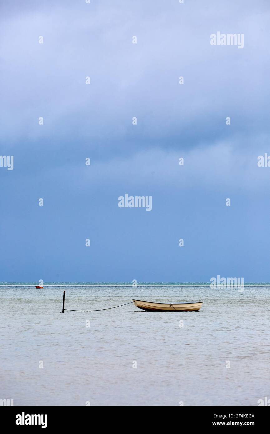Empty fish boat hi-res stock photography and images - Alamy