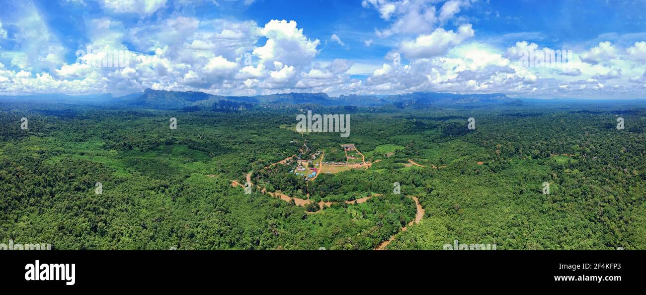 Aerial panoramatic view of traditional Dayak Longgie village in heart ...