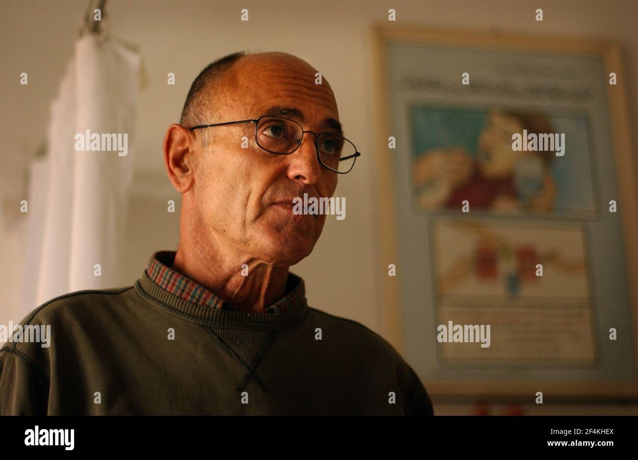 Dr shochat hi-res stock photography and images - Alamy