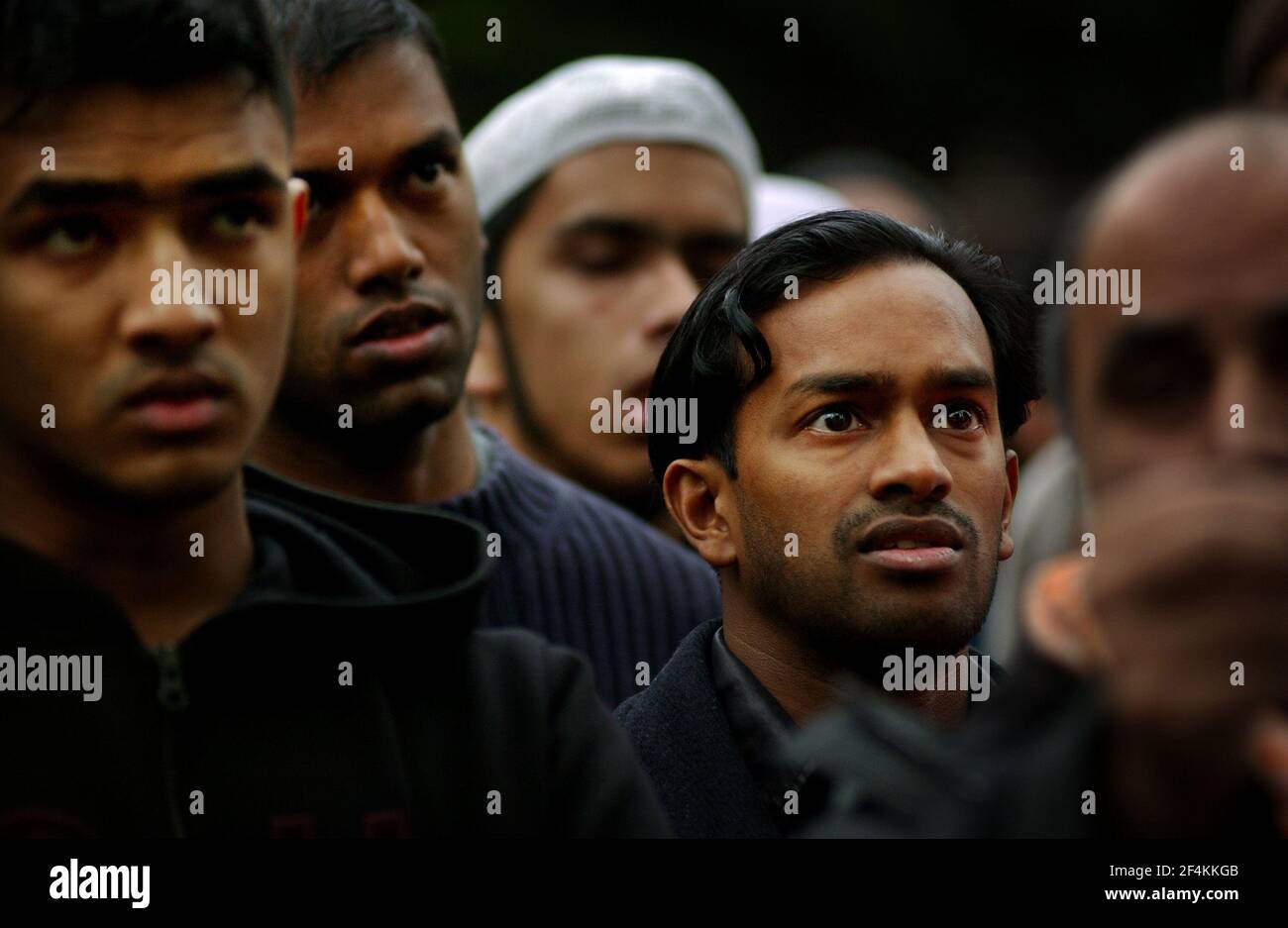 British muslim mosque hi-res stock photography and images - Alamy