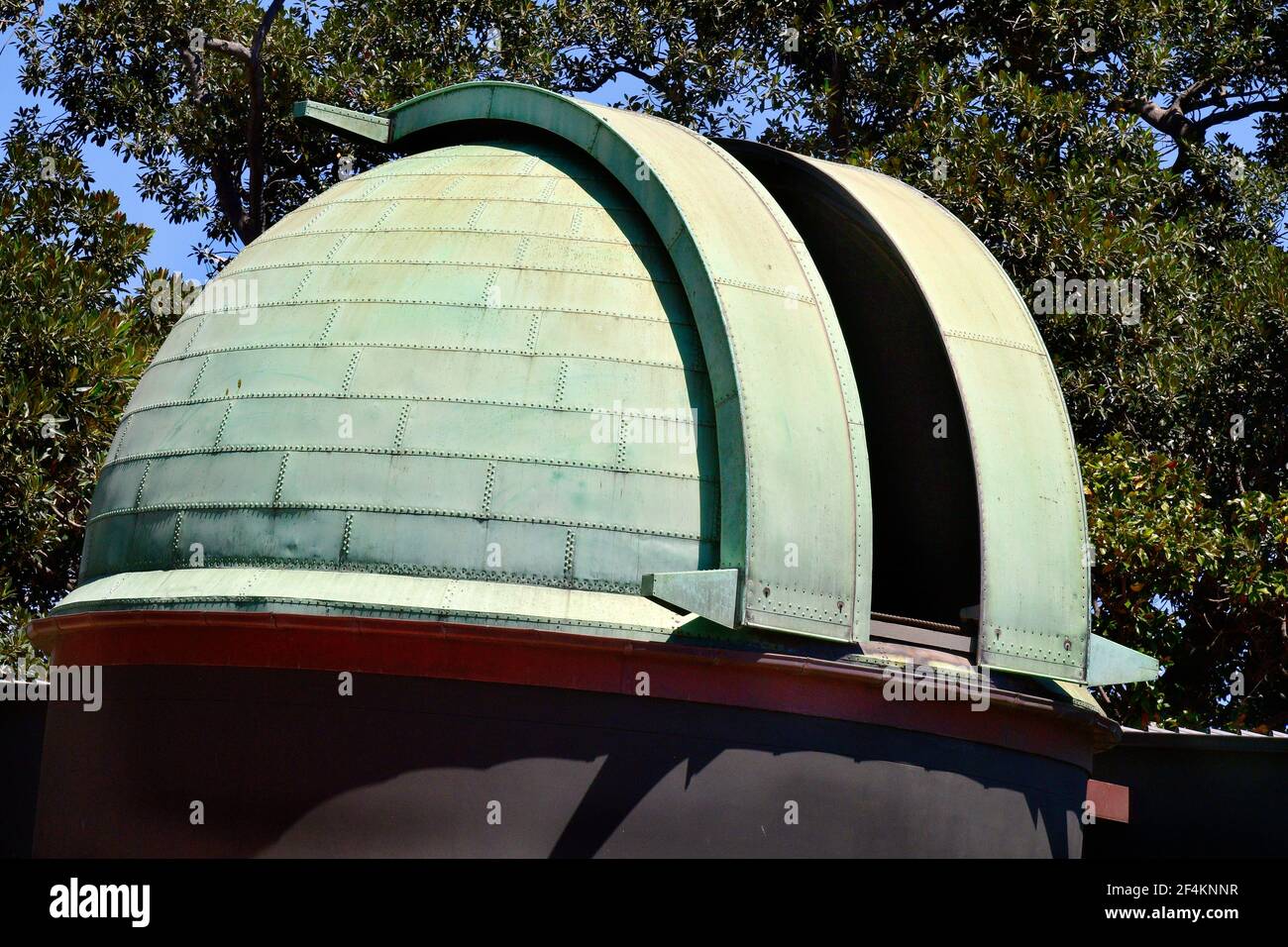 Australia, cupola of public Sydney observatory Stock Photo - Alamy
