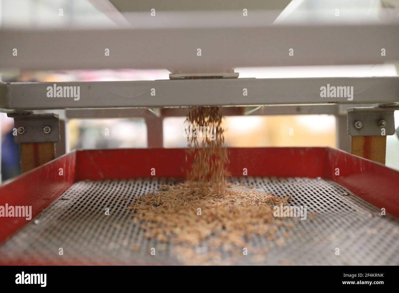 Milling plant hi-res stock photography and images - Alamy