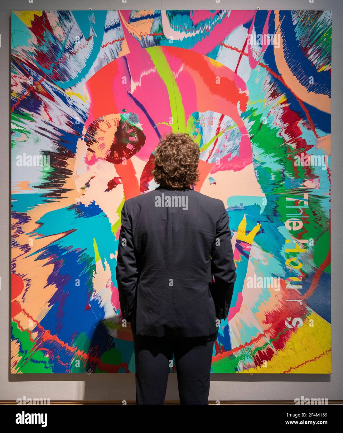 Damien hirst painting hi-res stock photography and images - Alamy