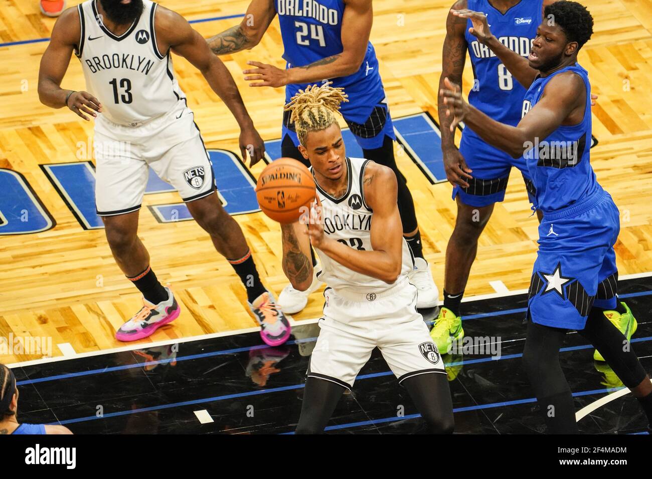 Nicolas claxton nba hi-res stock photography and images - Alamy