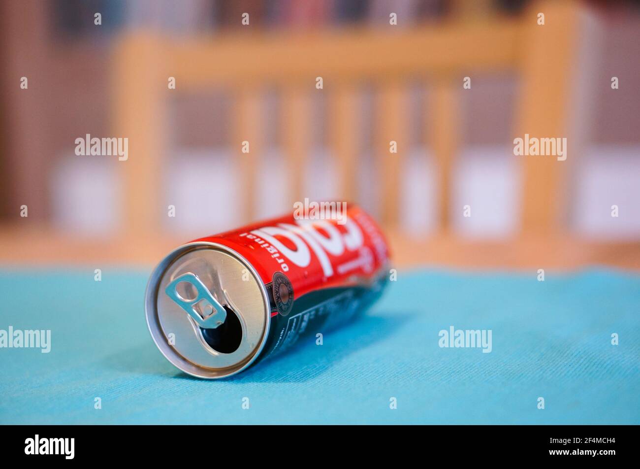 Coke commercial hi-res stock photography and images - Alamy