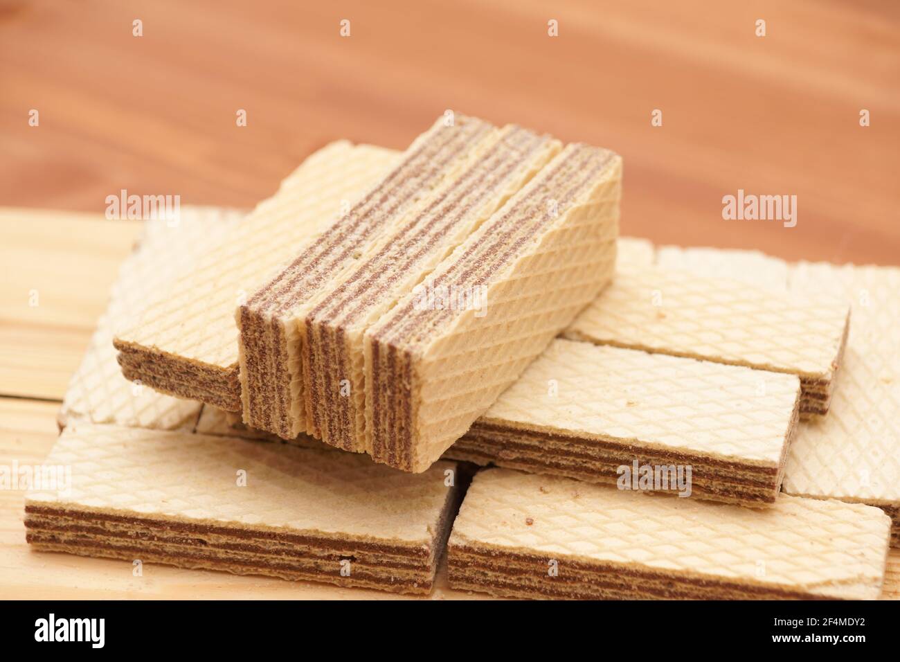 Sandwiched wafers hi-res stock photography and images - Alamy
