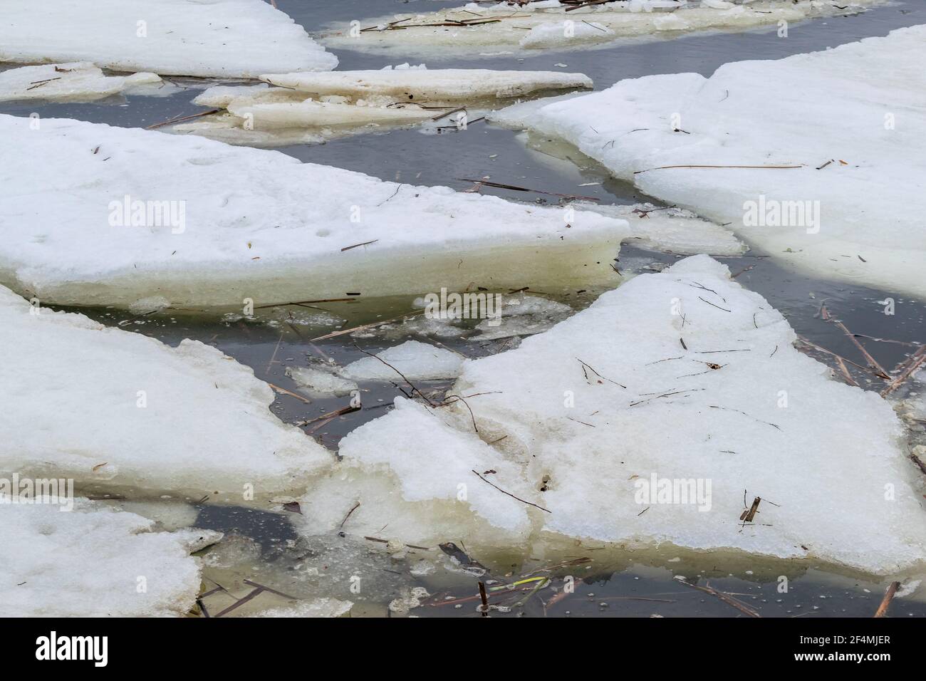 Floes drifting on water hi-res stock photography and images - Alamy