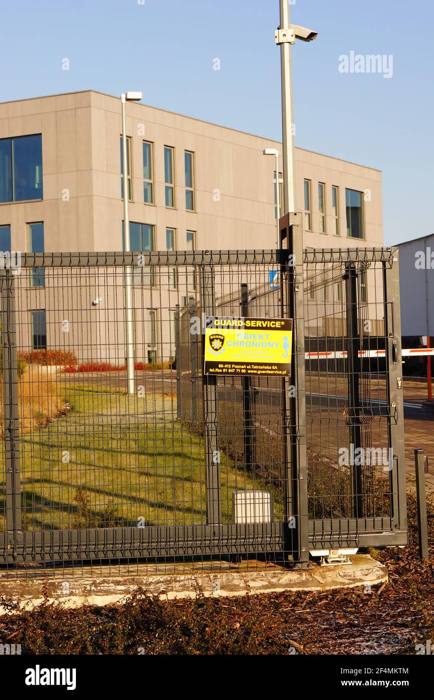 Office entrance gate hi-res stock photography and images - Alamy