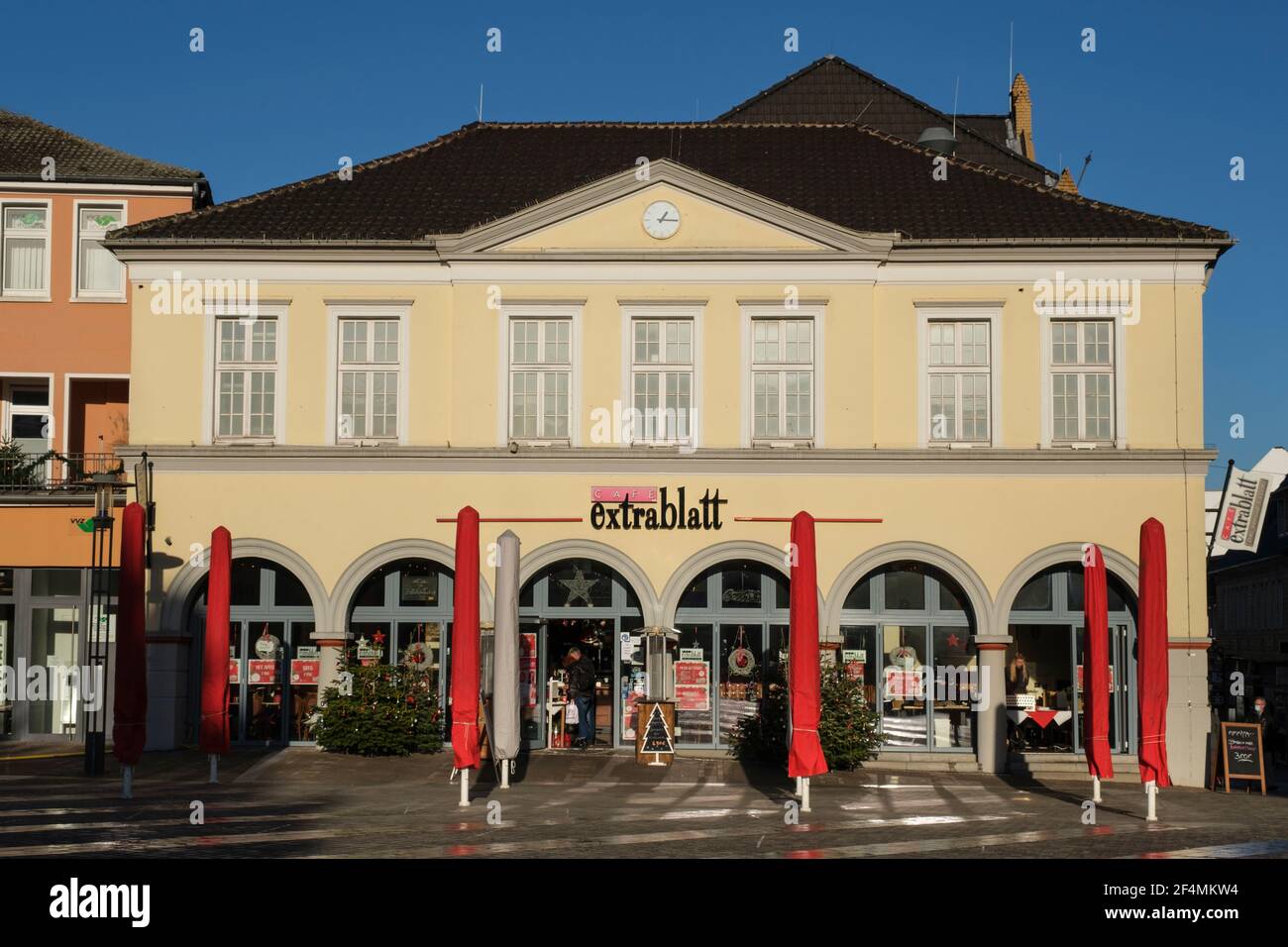 Cafe extrablatt hi-res stock photography and images - Alamy