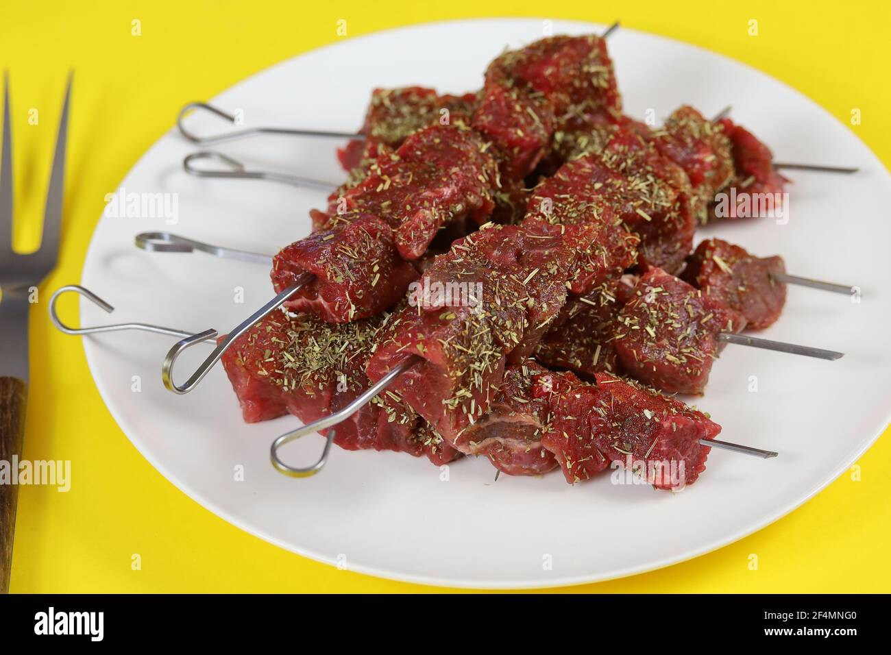 raw beef skewer Stock Photo - Alamy