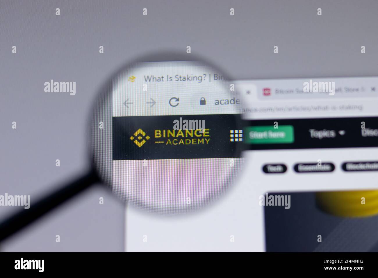 Binance academy logo hi-res stock photography and images - Alamy