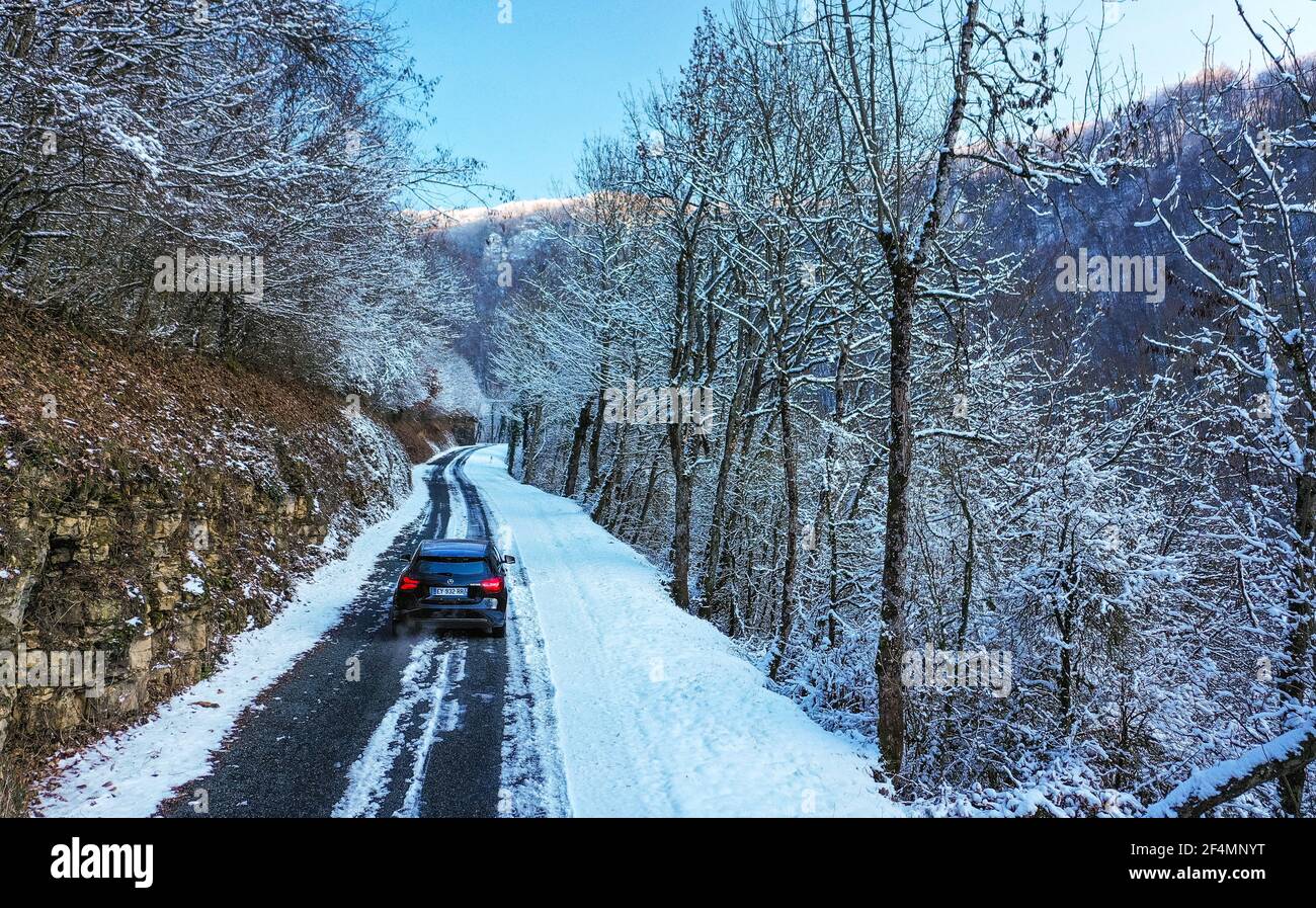 Driving test model car hi-res stock photography and images - Alamy