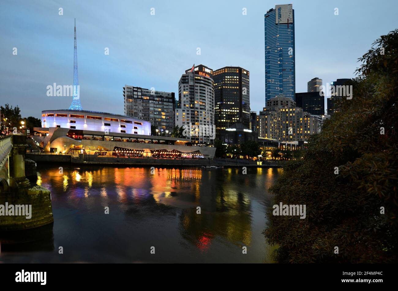 Melbourne, VIC, Australia - November 05, 2017: Night scene to Southbank ...