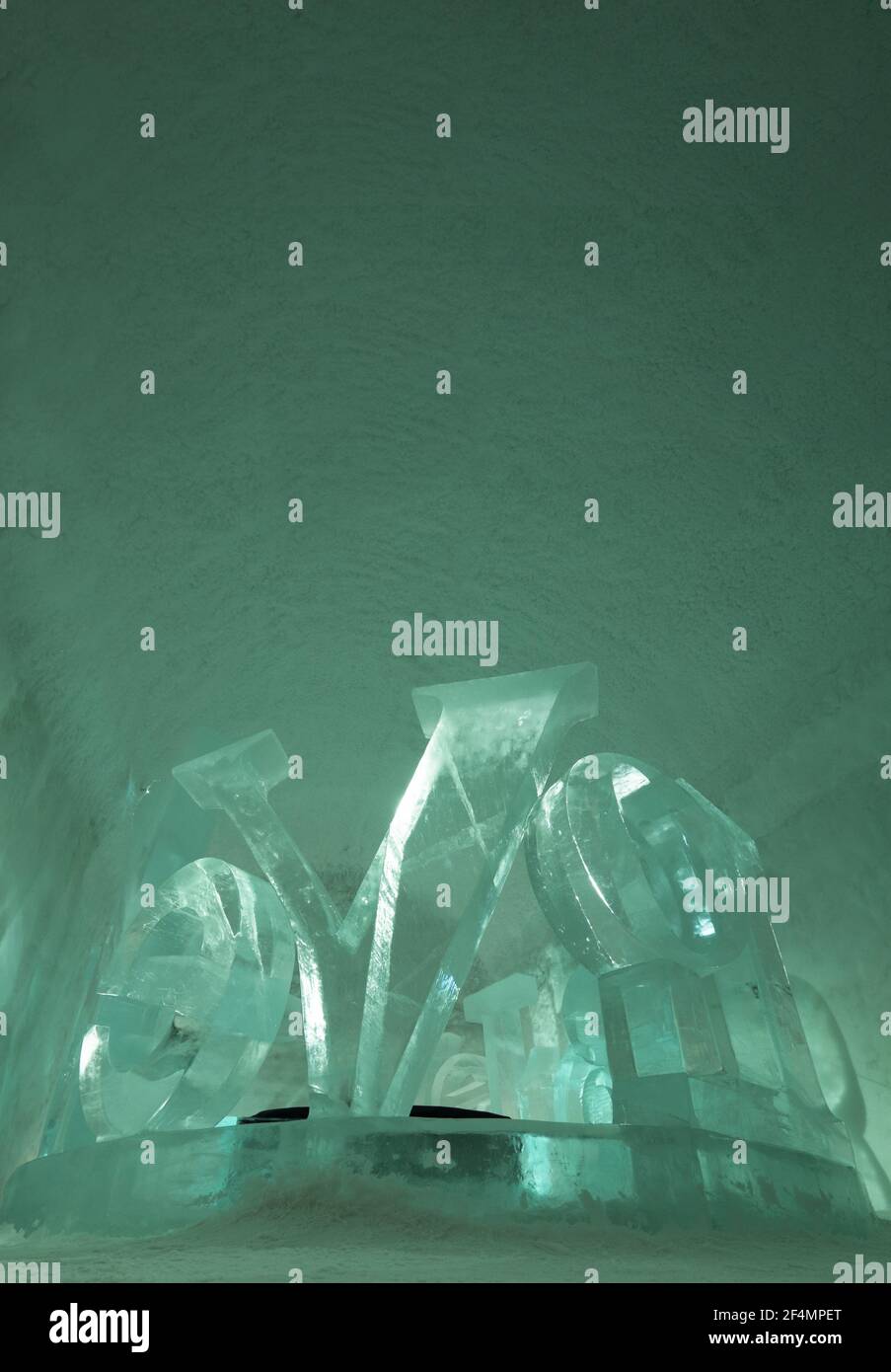 Ice Hotel Sweden Bedroom High Resolution Stock Photography and Images ...