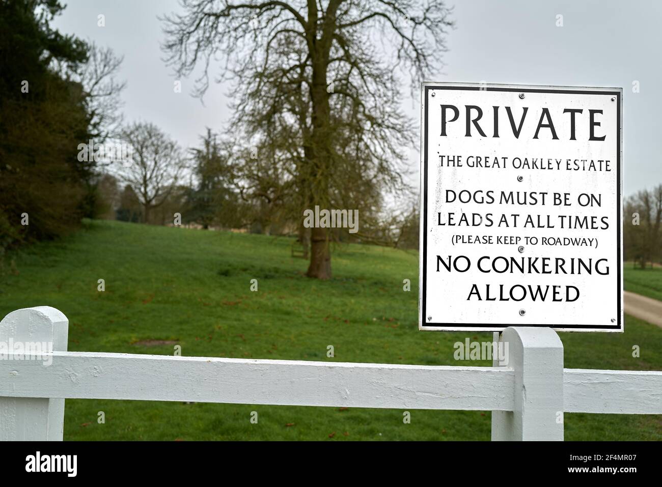 Private notice at the Great Oakley estate owned by de Capell Brooke at ...