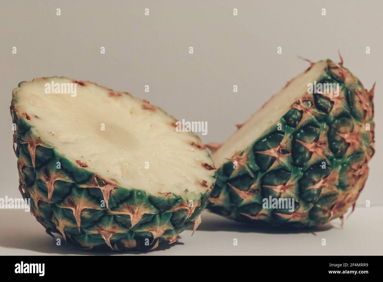 Cut in two parts hi-res stock photography and images - Alamy