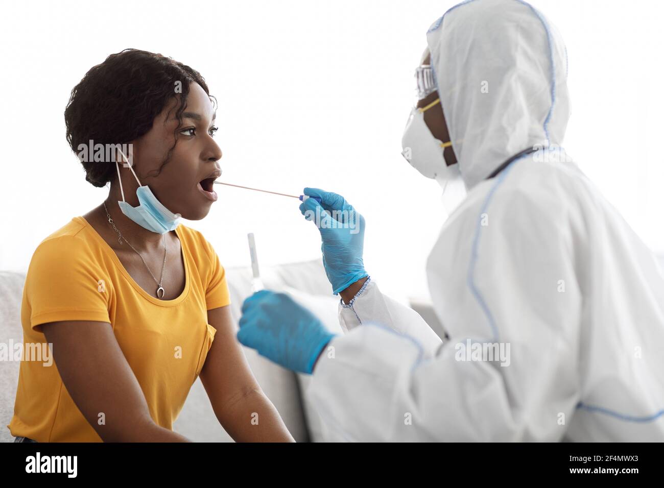 Pcr test home hi-res stock photography and images - Alamy