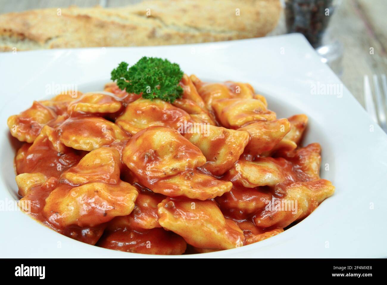 Canned ravioli hi-res stock photography and images - Alamy