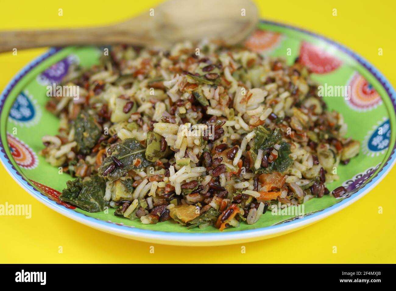 bulgur, rice and vegetables Stock Photo - Alamy