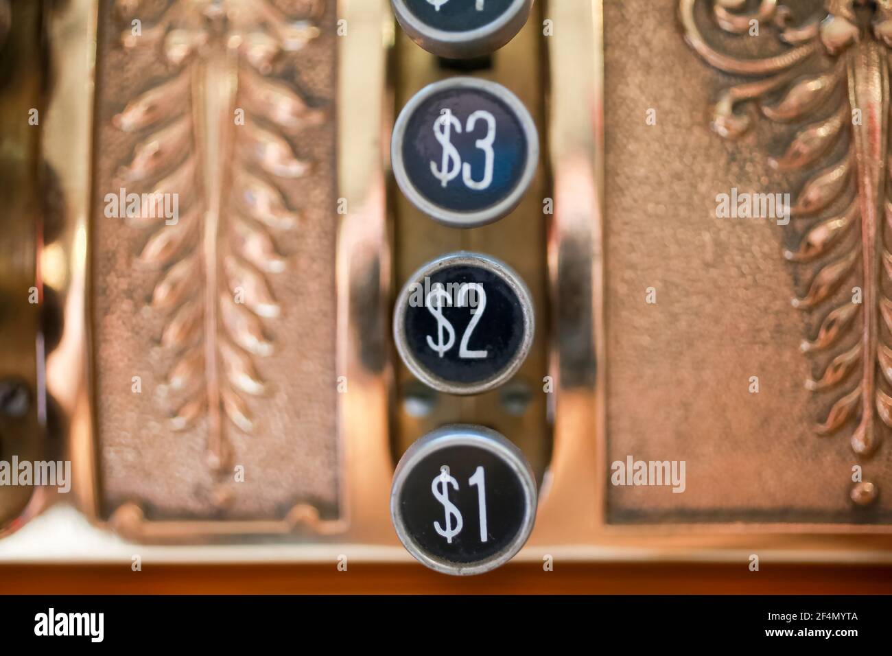 Old cash register machine Stock Photo - Alamy