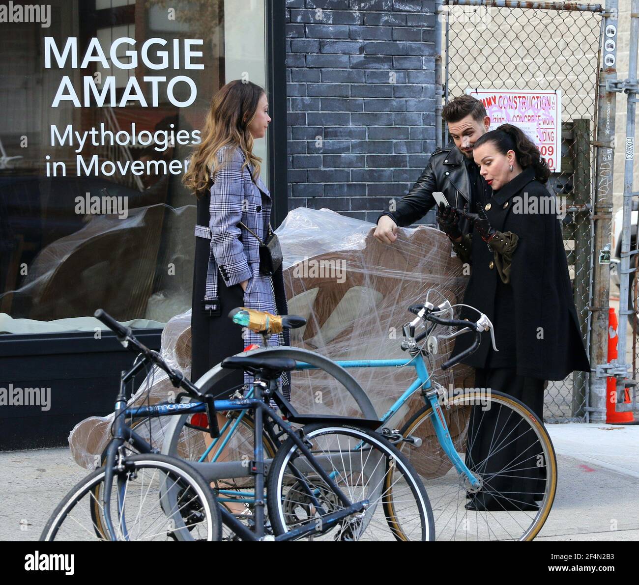 New York - NY - 20210106 Sutton FosterNico Tortorella and Debi Mazar ...