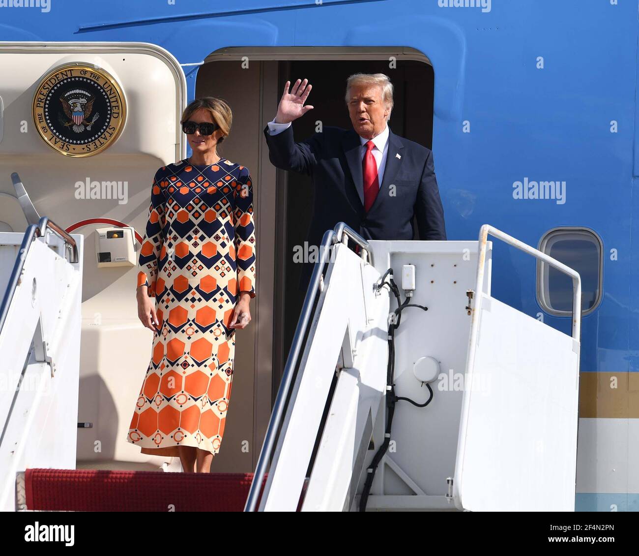 Palm Beach - FL - 20210120-President Donald Trump and First Lady ...