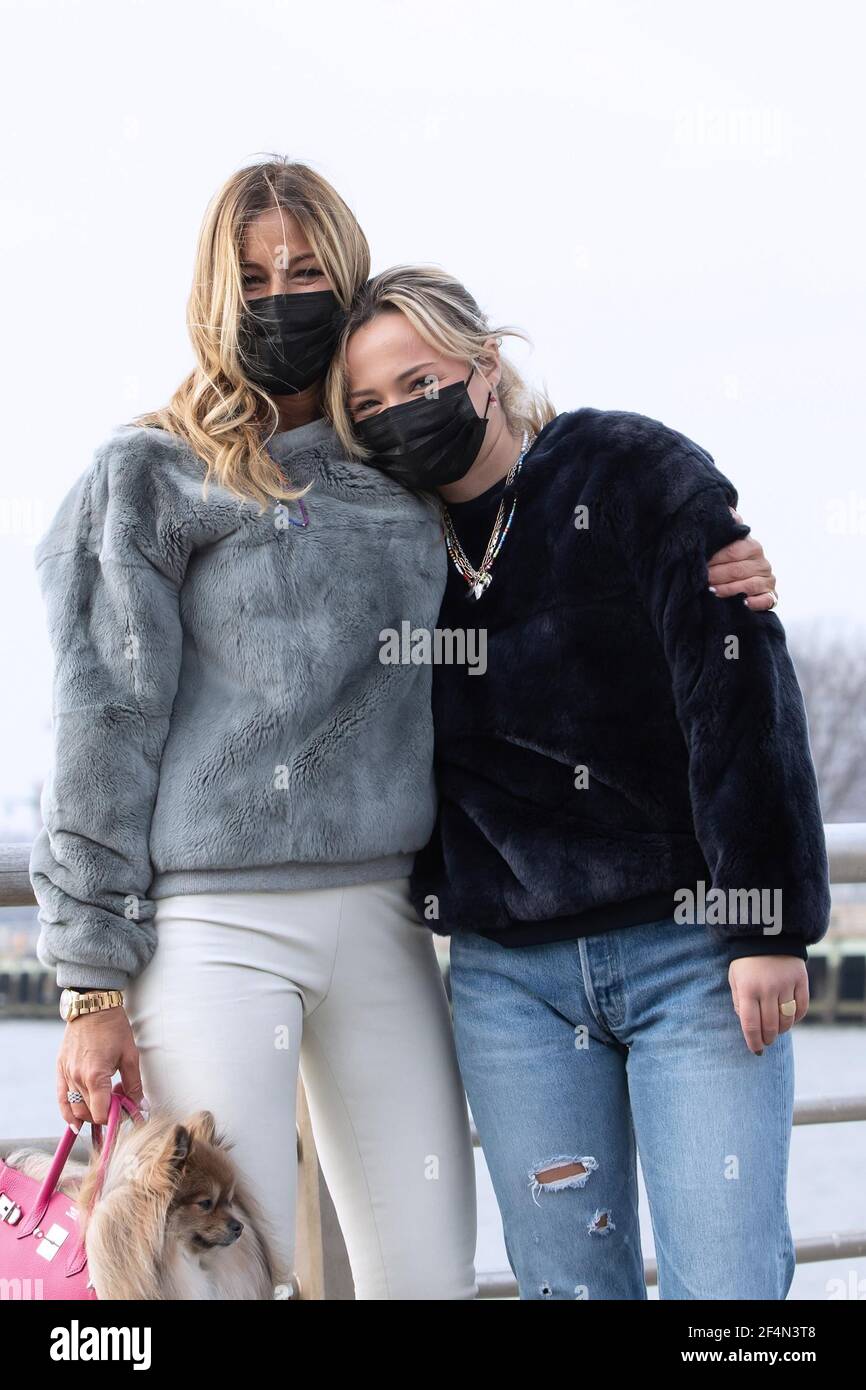 New York - NY - 20210113 - Kelly Bensimon and Daughter Teddy Ride ...