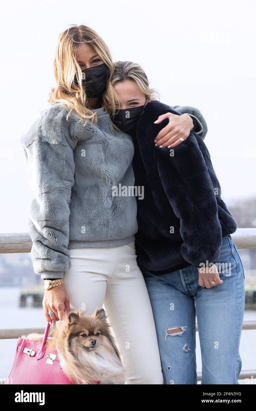 New York - NY - 20210113 - Kelly Bensimon and Daughter Teddy Ride ...