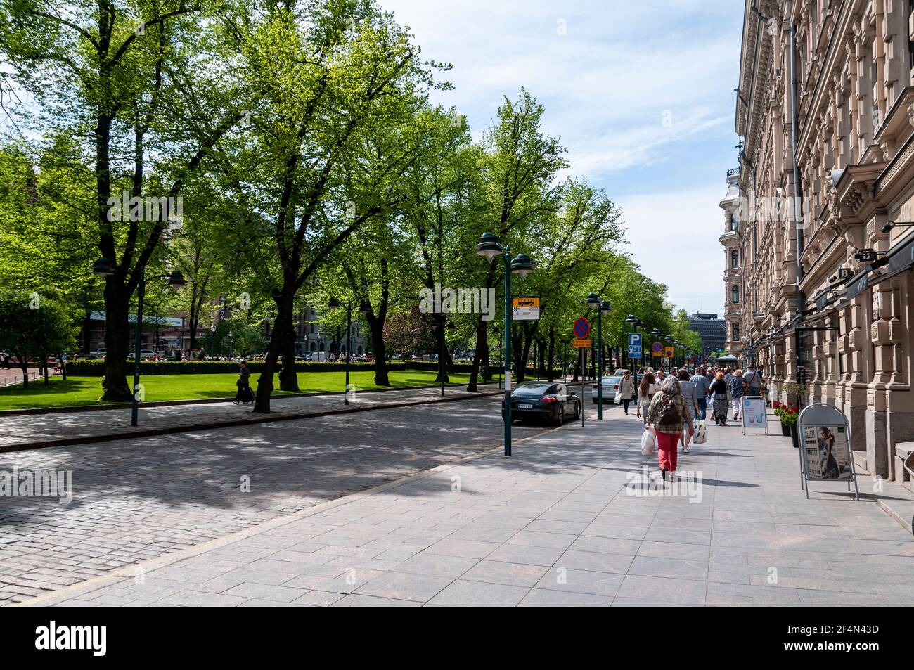 Pohjoisesplanadi helsinki finland hi-res stock photography and images ...