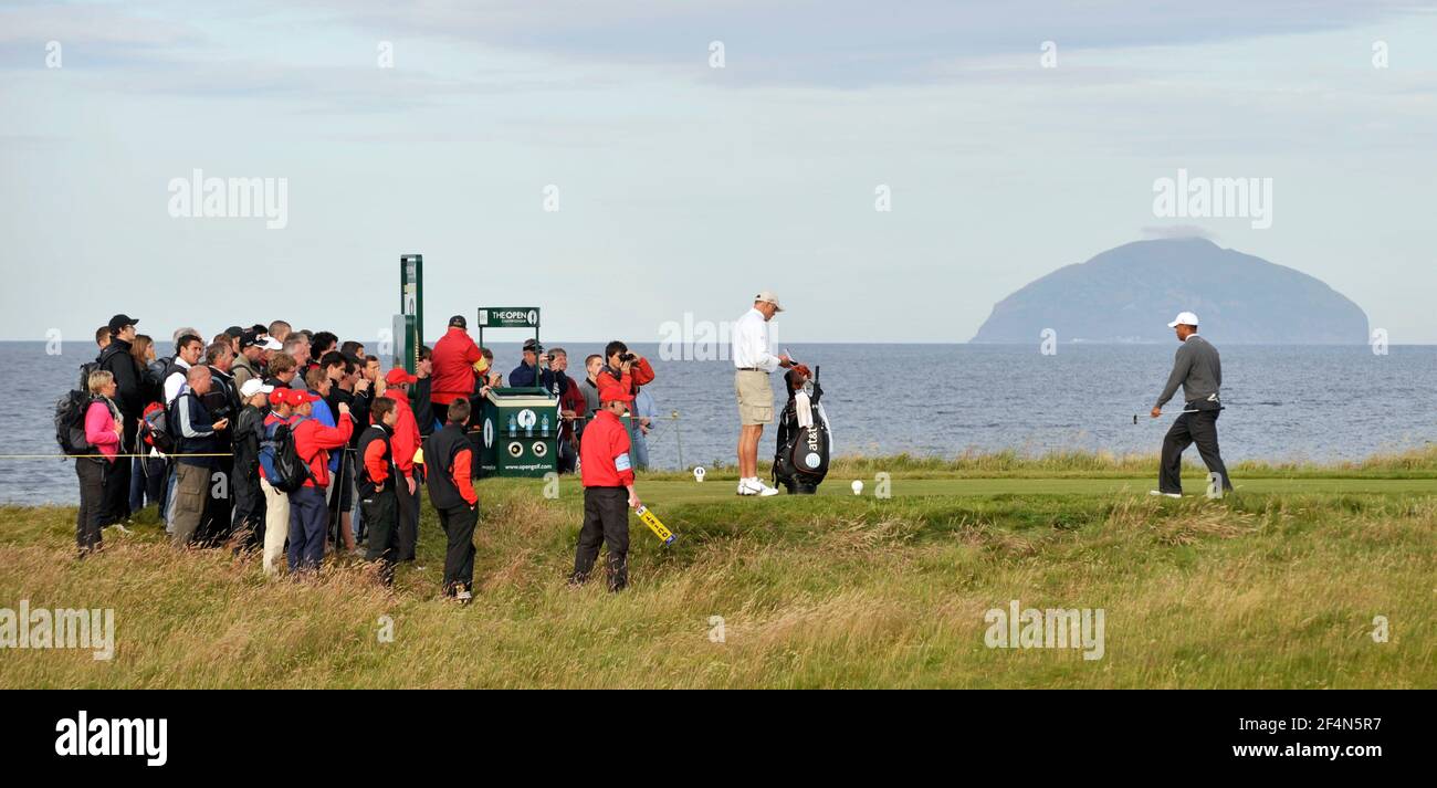 THE OPEN TURNBURY 2009 14/7/2009 TIGER WOODS WALKS ONTO THE 8th TEE ...