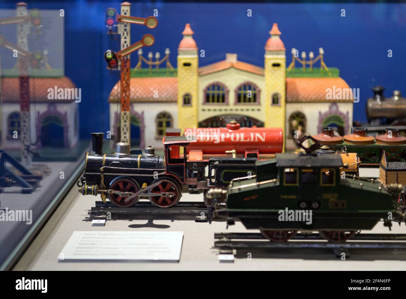 Clockwork locomotive hi-res stock photography and images - Alamy