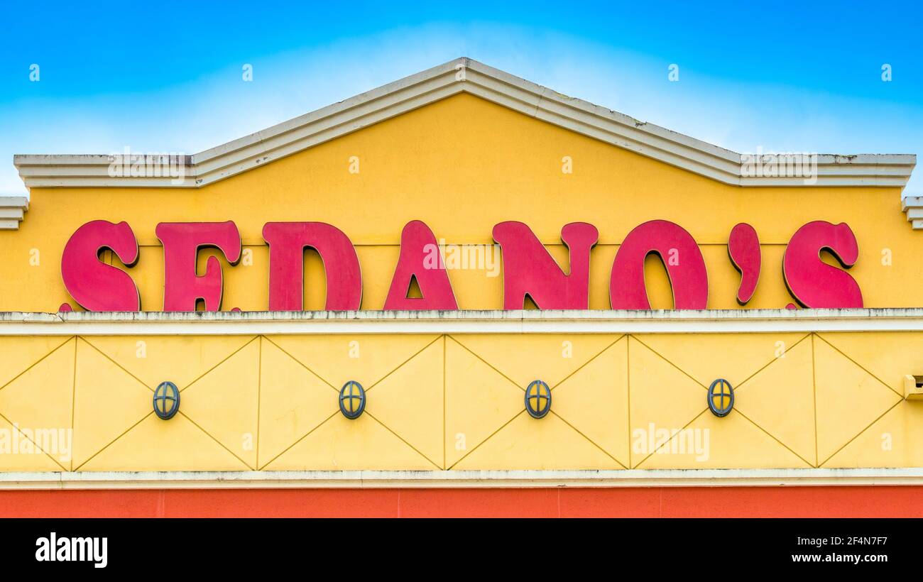Sedanos supermarket hi-res stock photography and images - Alamy