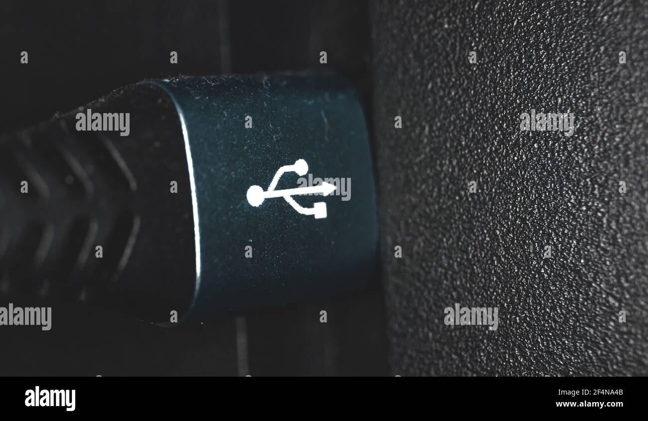 Usb port logo hi-res stock photography and images - Alamy