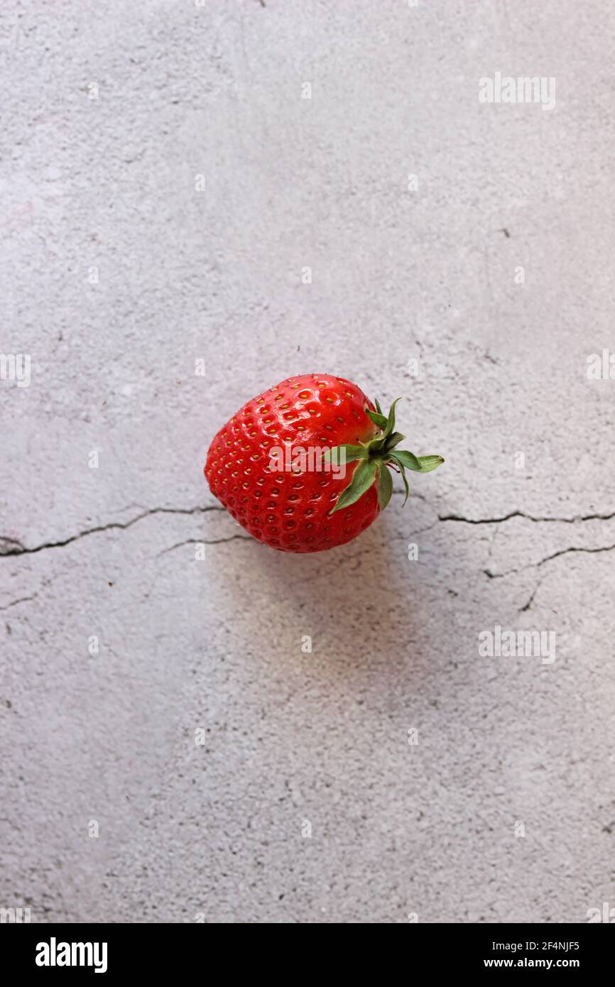Strawberry berry hi-res stock photography and images - Alamy