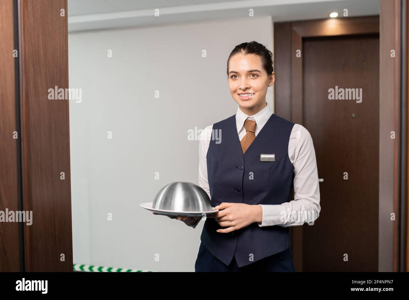 Business meal men suit hi-res stock photography and images - Alamy