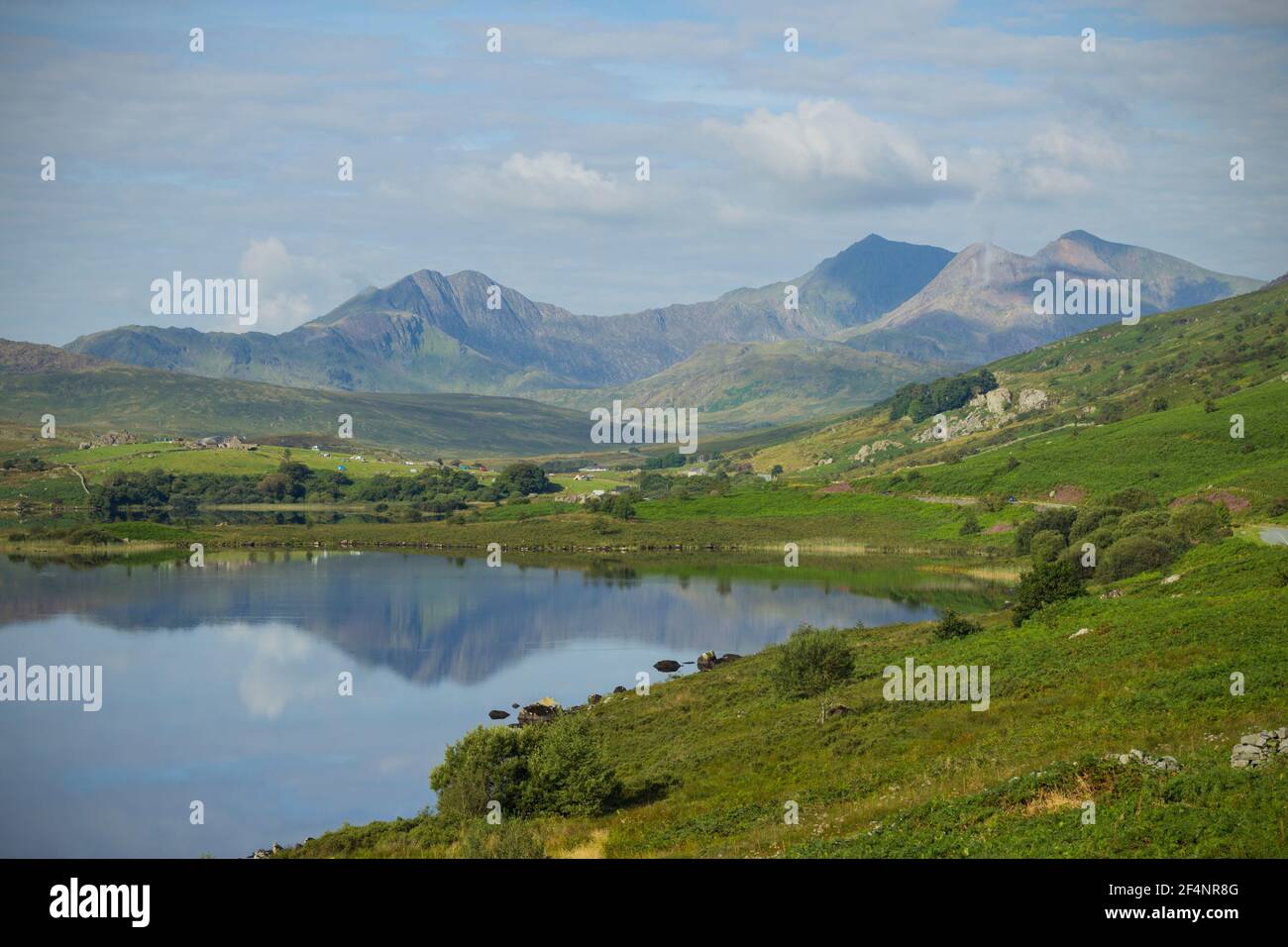 Sunny day in Snowdon National Park, Wales, United Kingdom Stock Photo ...