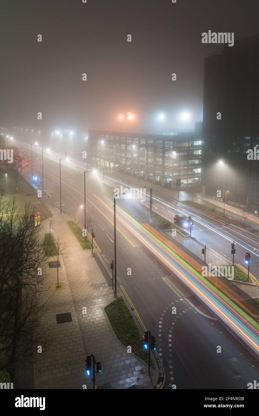Foggy street lights hi-res stock photography and images - Alamy