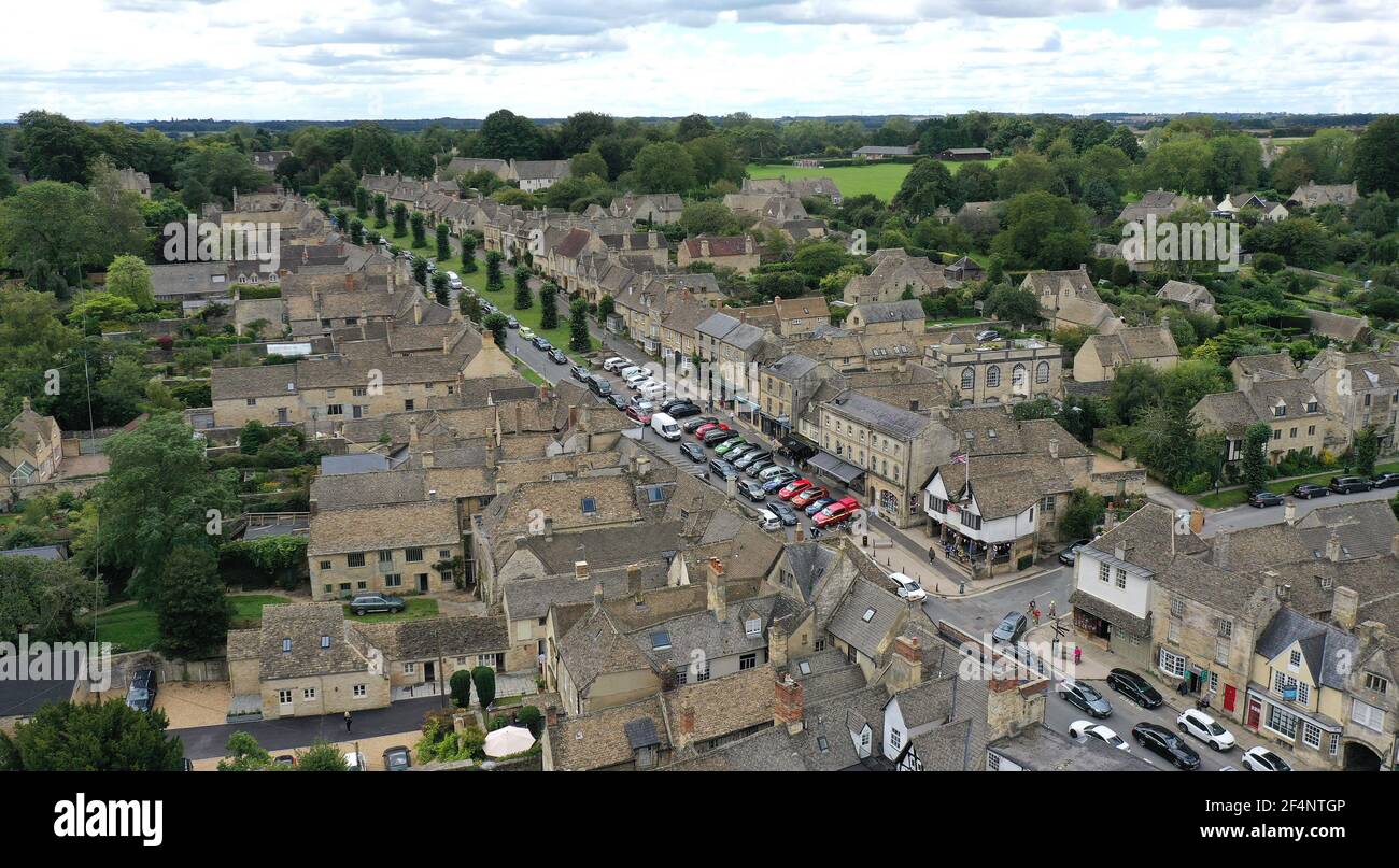 Rural britain village aerial hi-res stock photography and images - Alamy