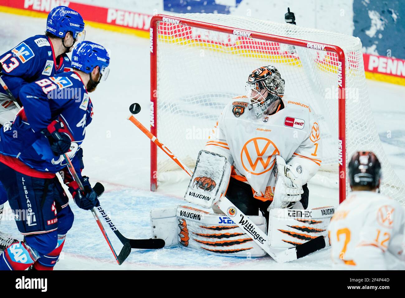 Mannheim, Germany. 22nd Mar, 2021. Ice hockey: DEL, Adler Mannheim ...