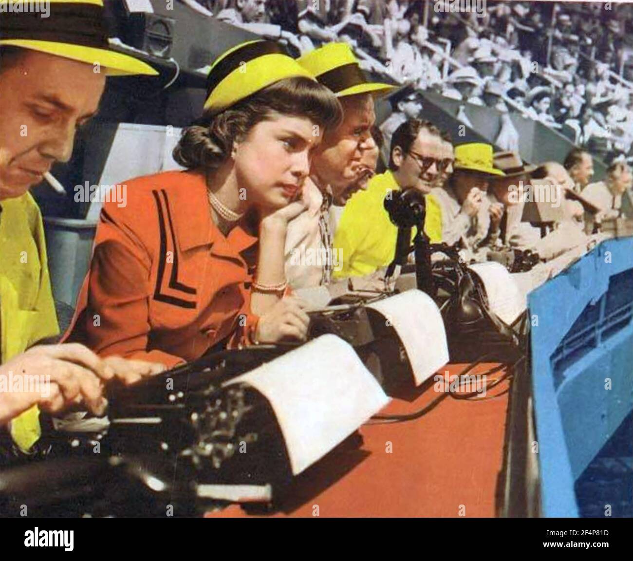 Angels in the outfield film hi-res stock photography and images - Alamy