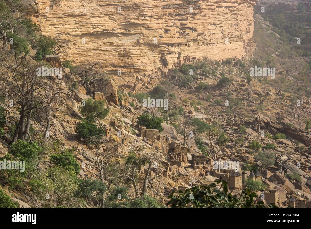 Land of the dogons hi-res stock photography and images - Alamy