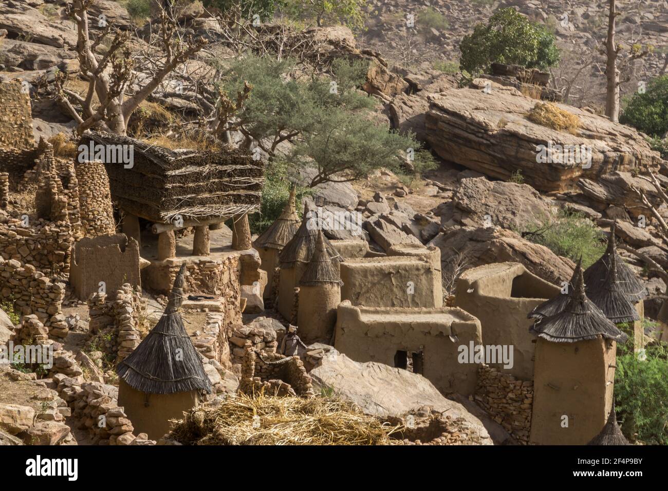 Cliff of Bandiagara (Land of the Dogons), Mali Stock Photo - Alamy