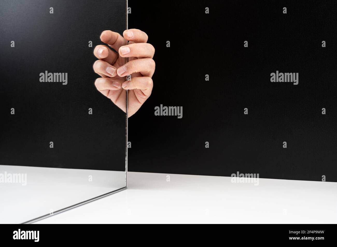 Human man hand hi-res stock photography and images - Alamy