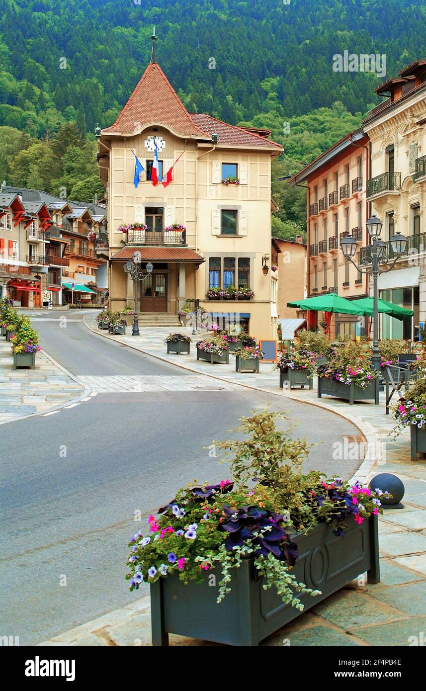 Savoyard hi-res stock photography and images - Alamy