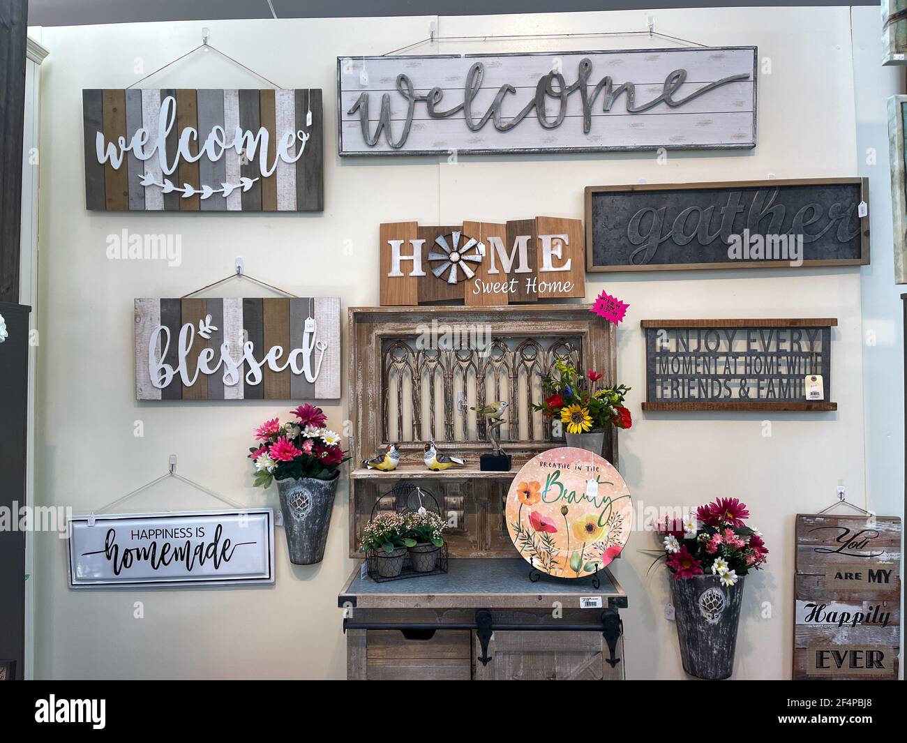 Orlando, FL USA - February 27, 2021: The spring and summer interior ...