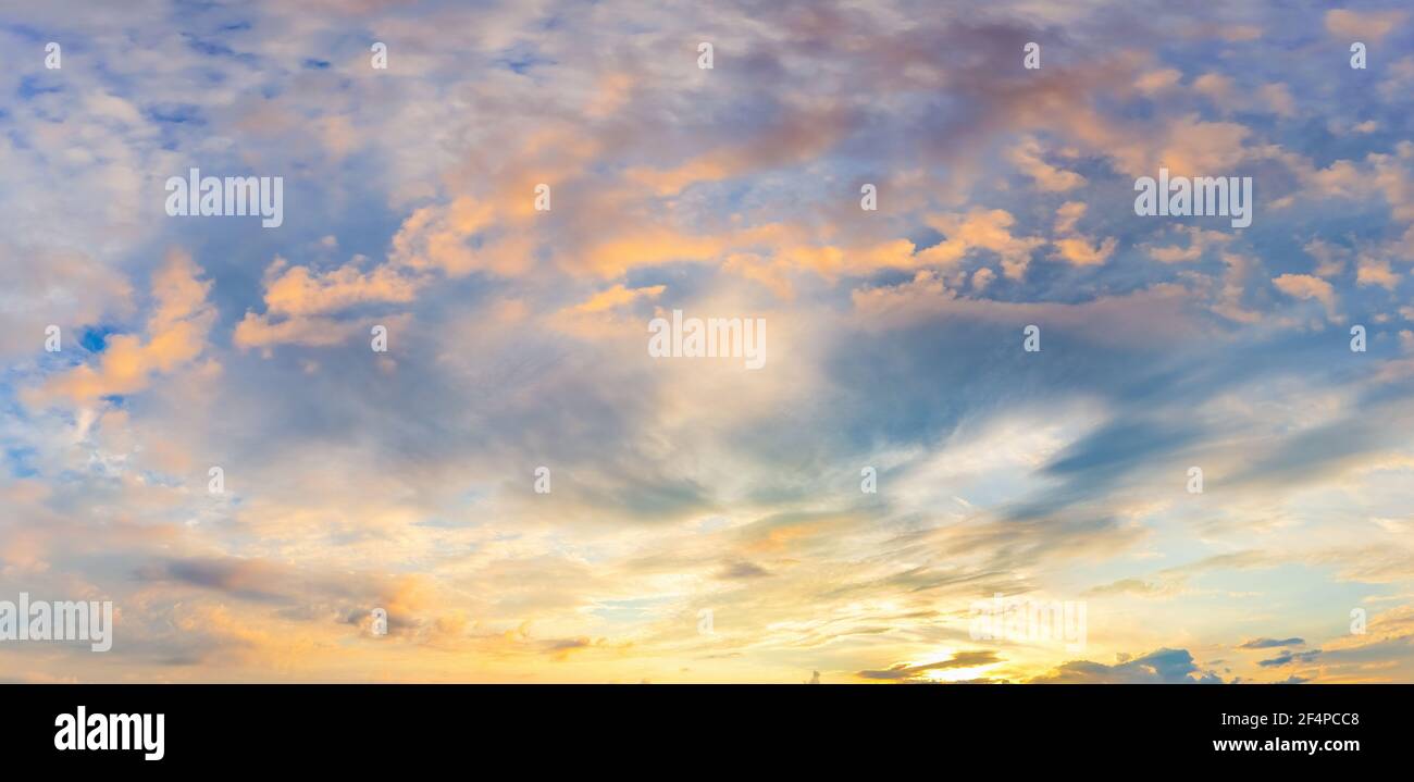 Panoramic dramatic sunset sky hi-res stock photography and images - Alamy