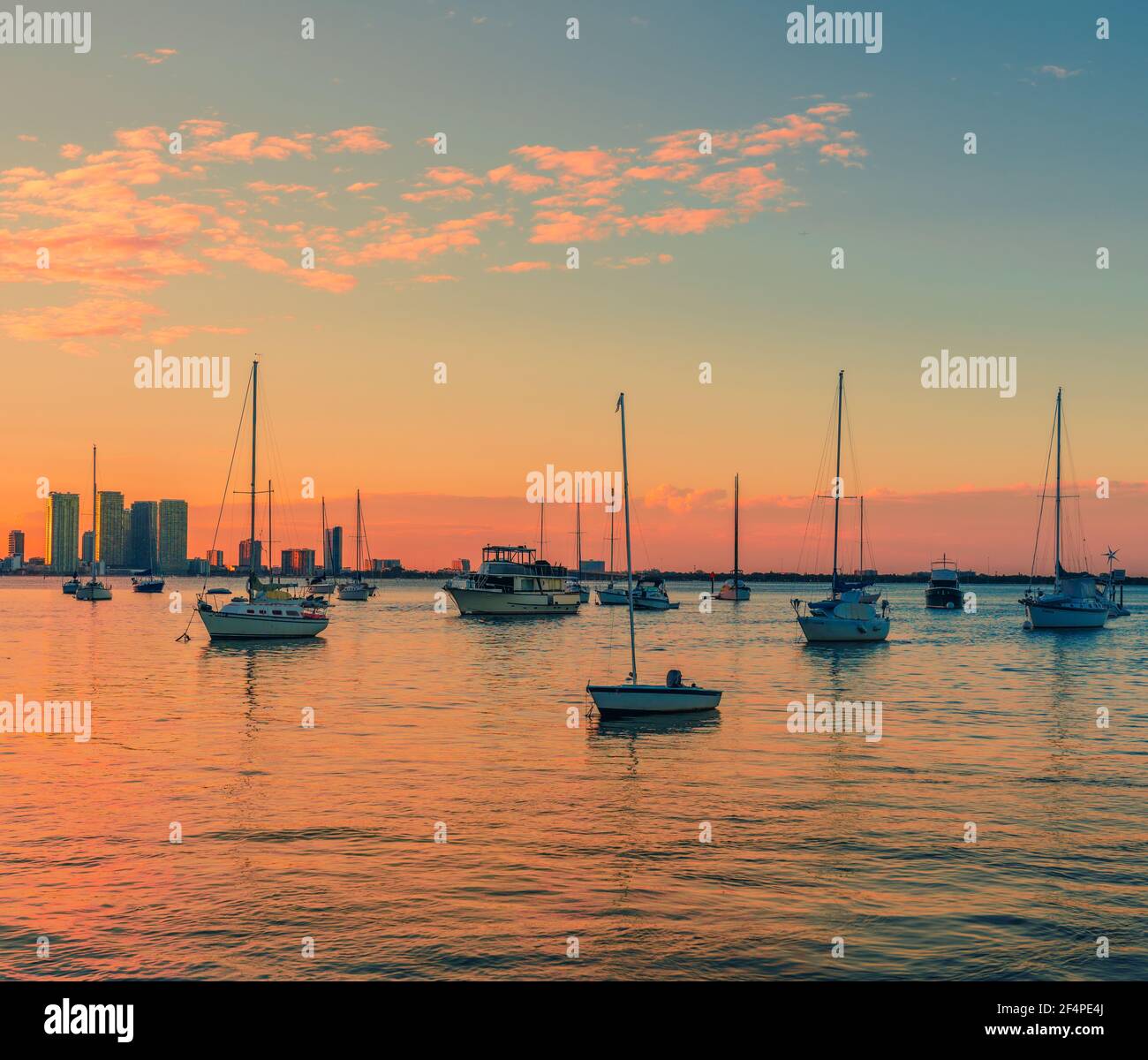 beautiful sunset scene sky boats sea horizon buildings clouds Stock ...