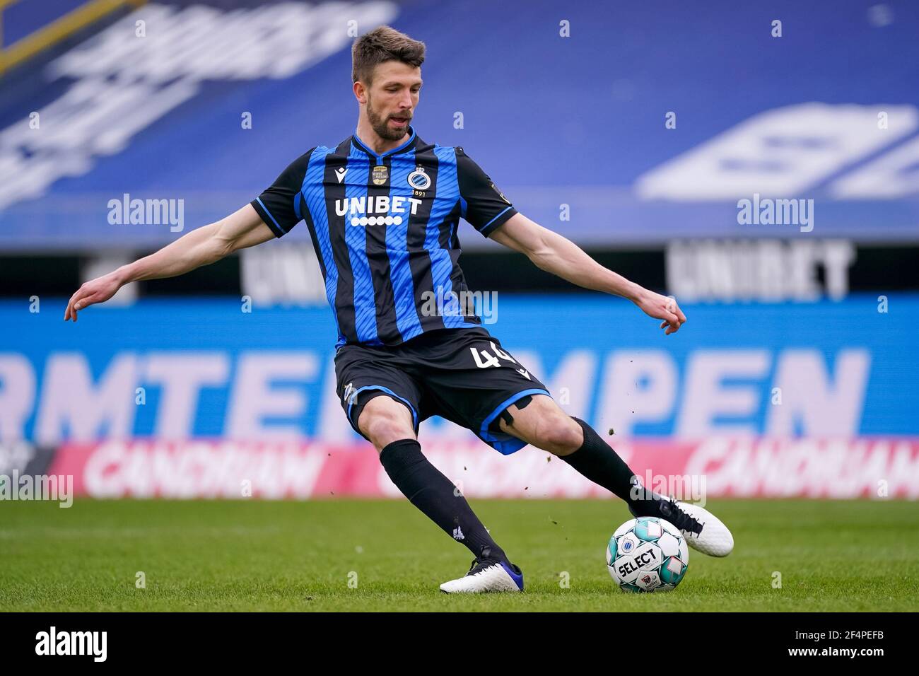 Fc antwerp hi-res stock photography and images - Alamy